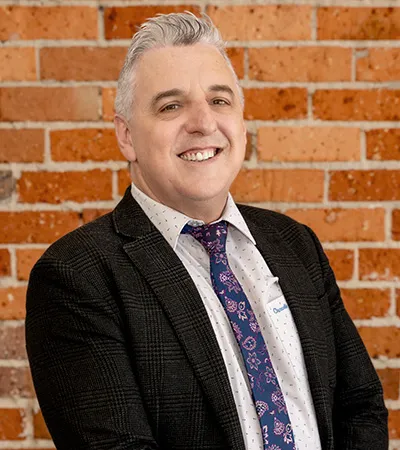 Jon Oliver - Holdsworth Real Estate
